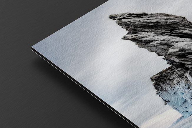 Impression photo aluminium : tirage photo grand format alu brossé